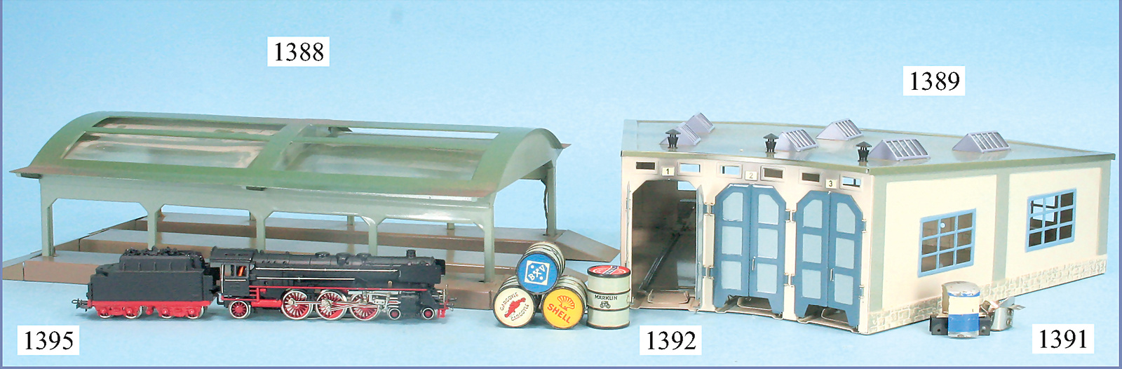 MÄRKLIN, H0, 424B, Bahnhofs-Überdachung - auctions & price archive