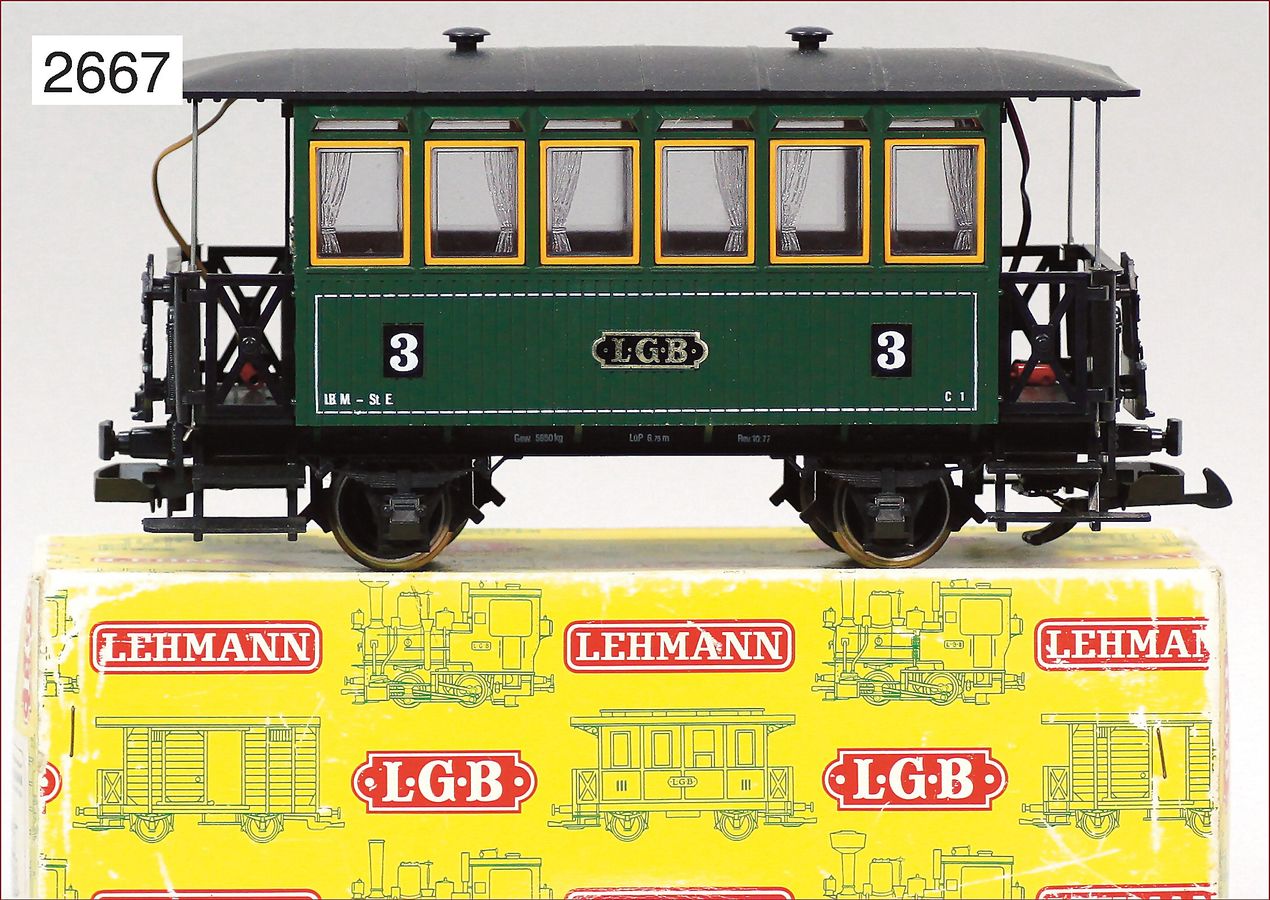 LEHMANN Personenwagen, Nr. 3040, im - auctions & price archive